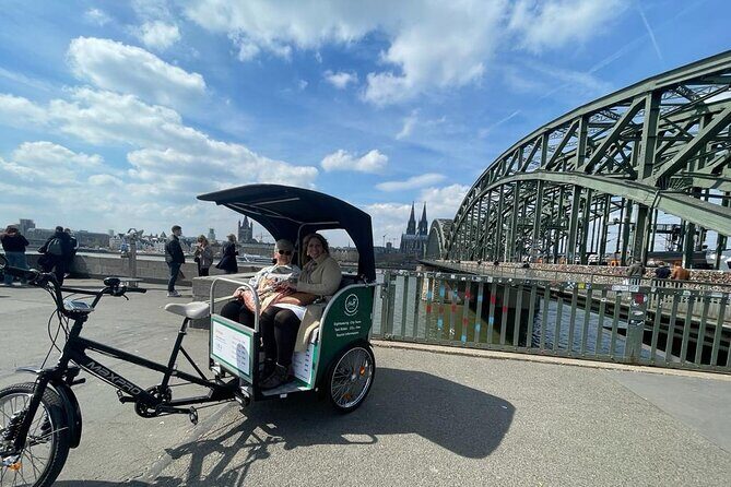 City Tour per Rikscha in Cologne - Key Points