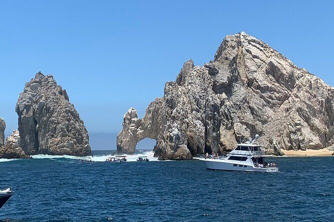 City tour, Tequila Tasting, Snorkeling Cruise and Lunch in Cabo San Lucas - Key Points