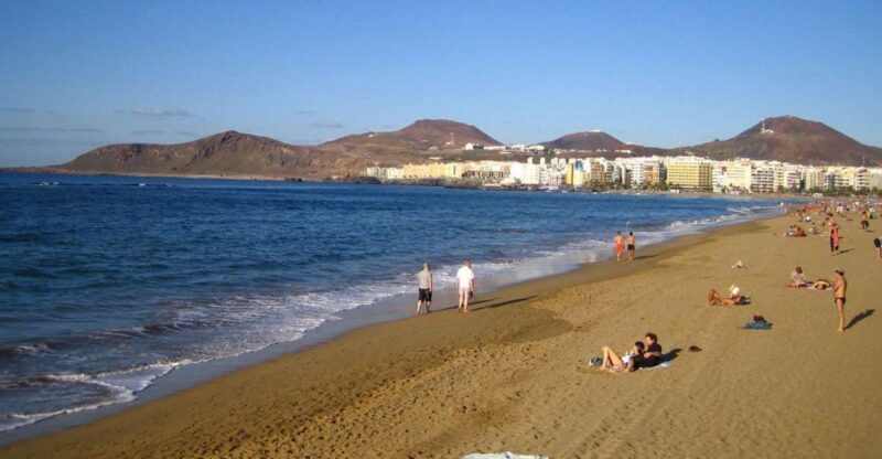 City Treasures Unveiled: 3.5-Hour Las Palmas Cab & Walking - Discovering Las Palmas: An Insightful 3.5-Hour Journey