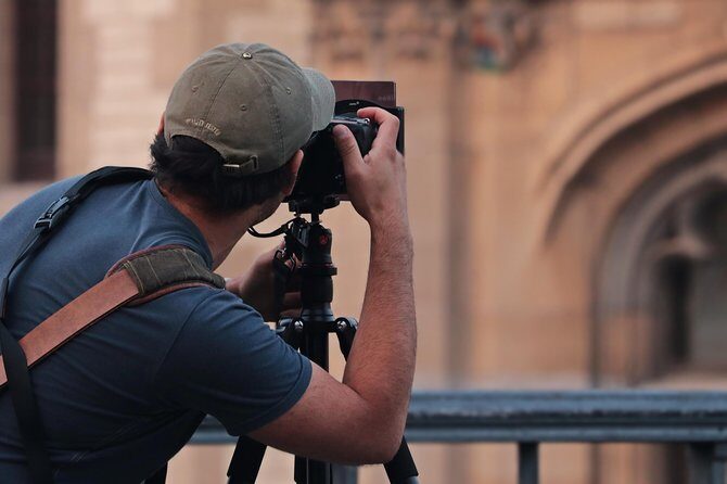 CityTour and Photo Portraits Souvenirs in Montpellier - An Inside Look at the Montpellier Tour