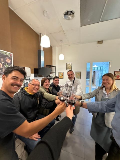 Class of Valencian Paella with welcome drinks and tapas - The Tour Experience in Detail
