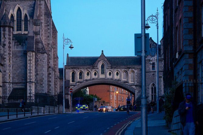 Classic Irish Pubs Private Tour of Dublin: Live Music, Beer and Nightlife - Frequently Asked Questions