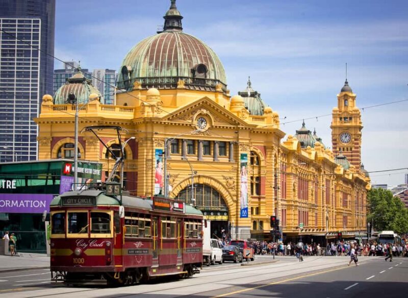 Classic Pivate Melbourne Walking Tour Start from your hotel - The Laneways and Local Culture
