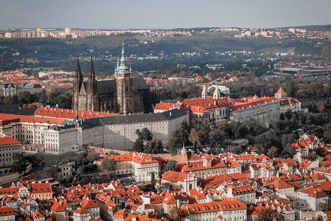 Classic Prague Castle Tour, Strahov Monastery & Castle District - Practicalities and Tips for Travelers