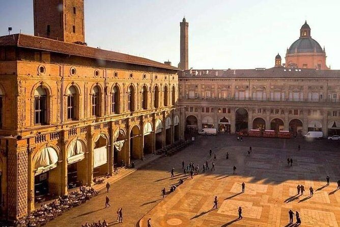 Classic Private Walking Tour Bologna - FAQs