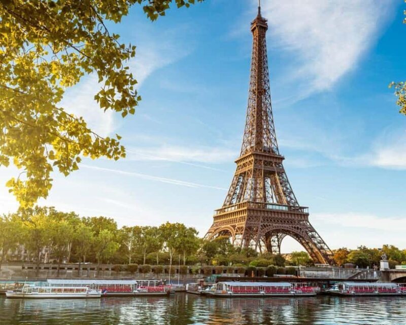Classical and Monumental Paris Tour along the Seine River - The Sum Up