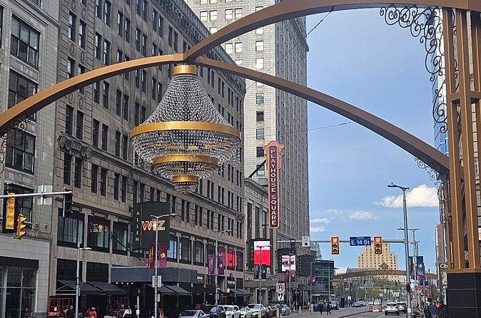 Cleveland Highlights City Tour with Pickup - FAQ