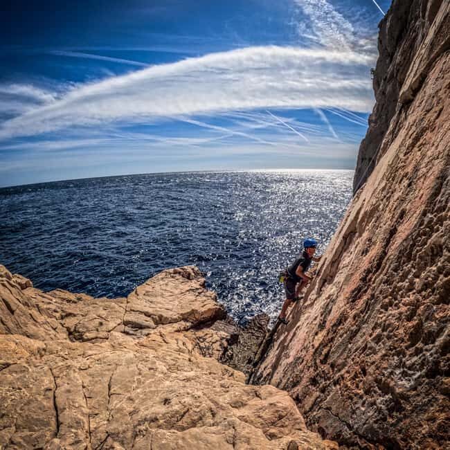 Climbing Discovery Session in the Calanques near Marseille - Key Points