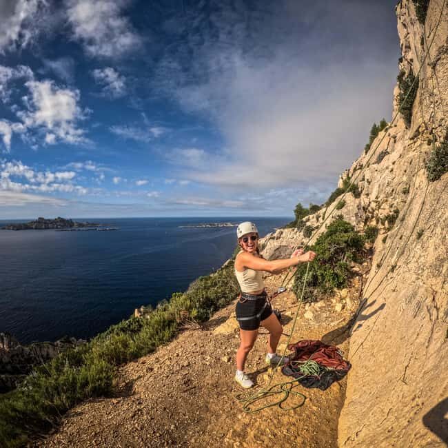 Climbing Discovery Session in the Calanques near Marseille - Who Will Love This Experience?