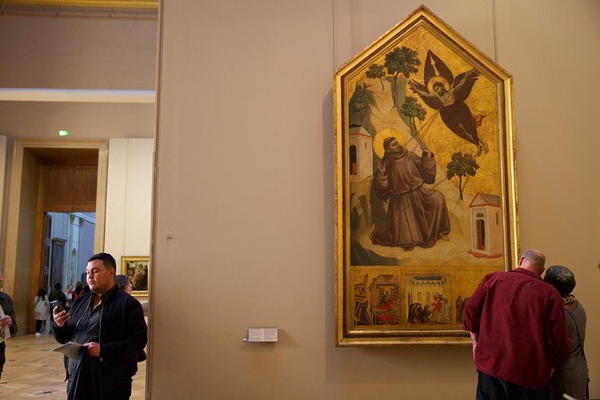 Closing Time at the Louvre: The Mona Lisa at her Most Peaceful - FAQs