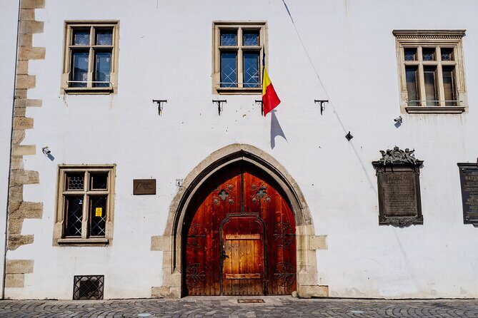 Cluj-Napoca: 2.5-Hour Guided Walking Tour - Stop 2: Catedrala Sfântul Mihail