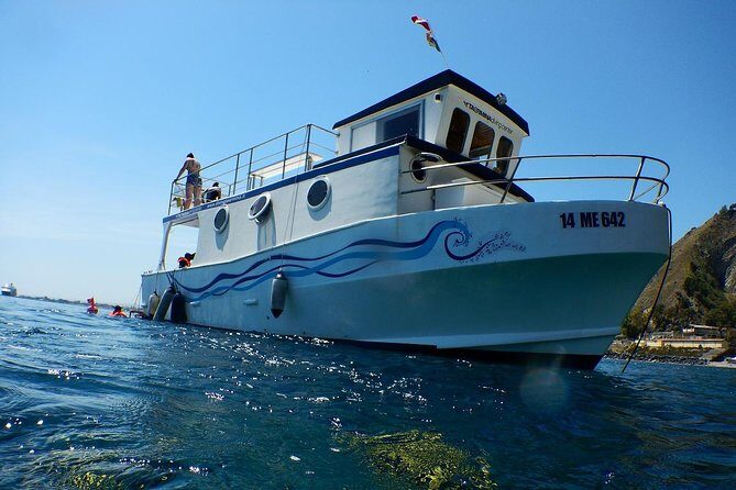 Coast to Coast from Taormina -2 HOURS MINI- CRUISE ISOLABELLA - An Overview of the Sicilian Coastal Cruise