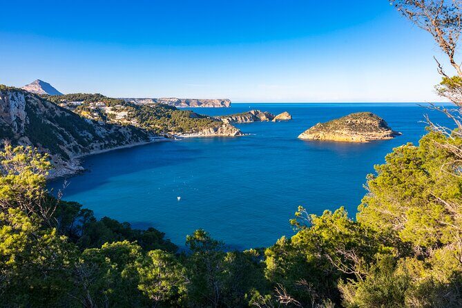 Coastal Cliffs & Beaches: Private Full Day Tour - FAQ