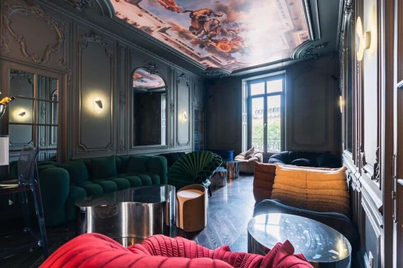 Cocktails lessons in Speakeasy - Who Will Love This Experience?