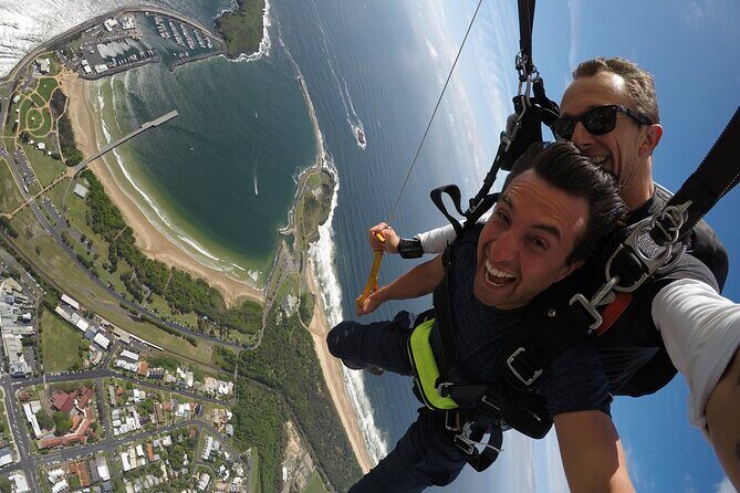 Coffs Harbour Ground Rush or Max Freefall Tandem Skydive on the Beach - Who Should Consider This Experience?