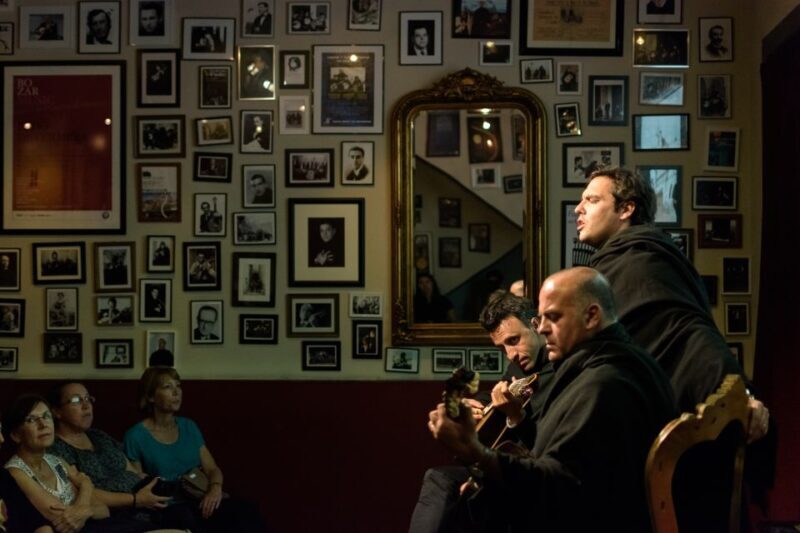 Coimbra: Live Fado Show with Glass of Port Wine - What to Expect from the Fado Show