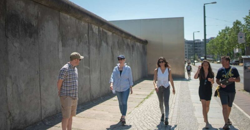 Cold War, Berlin Wall, Spies and the East Side Gallery - A Detailed Look at the Tour