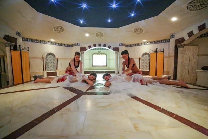 Cologne: 1-day ticket for the Aqualand adventure pool including sauna world - Evaluating the Value