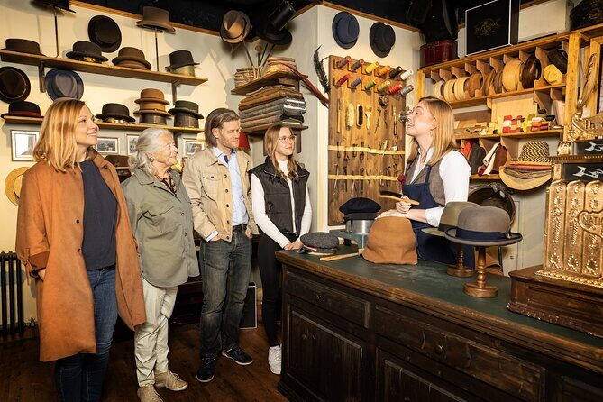 Cologne 1926 a journey through time with virtual reality elements - A Closer Look at the Tour Experience