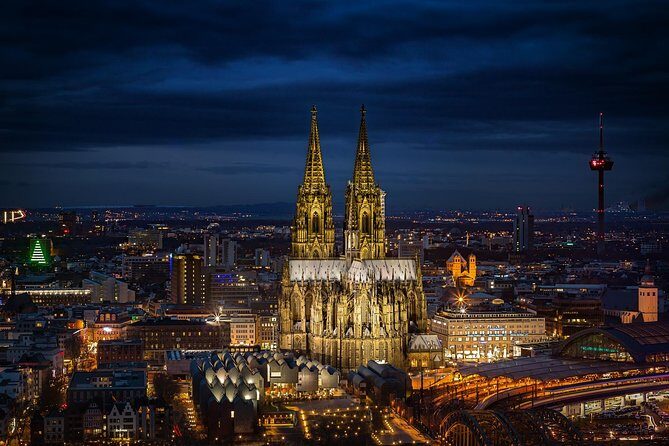Cologne City Tour "Domstadt Experience" Exclusive tour for up to 12 people - A Closer Look at the "Domstadt Experience" Itinerary