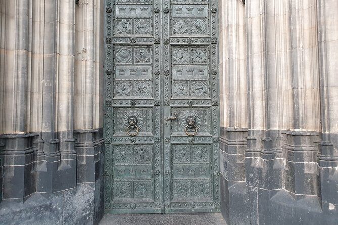 Cologne City Tour "Domstadt Experience" Exclusive tour for up to 12 people - Practical Details and Tips