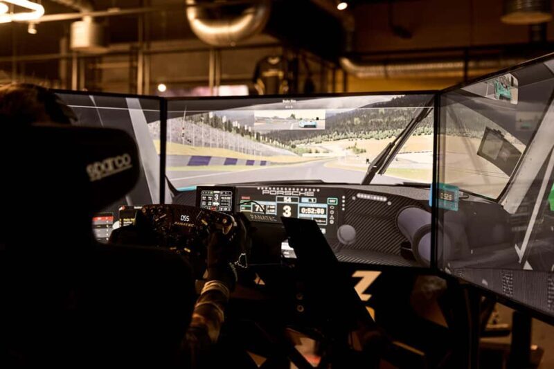 Cologne: Drive a full-motion racing simulator - The Experience in Detail