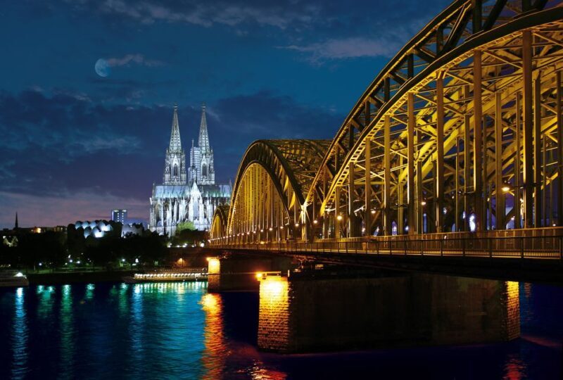 Cologne: Private Walking Tour of City Center - Authentic Insights from Reviewers