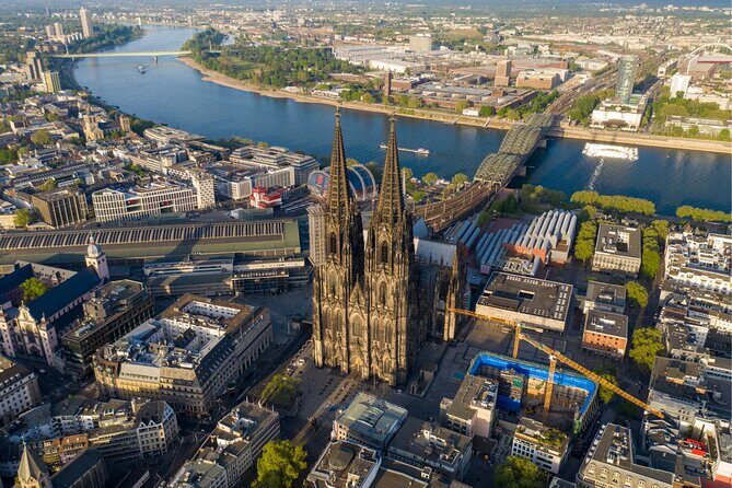 Cologne Scavenger Hunt and Highlights Self Guided Audio Tour - Frequently Asked Questions