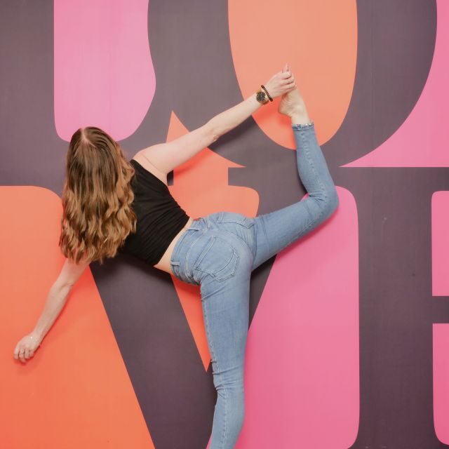 Cologne: Selfiewerke Selfie Foto Studio - The Sum Up