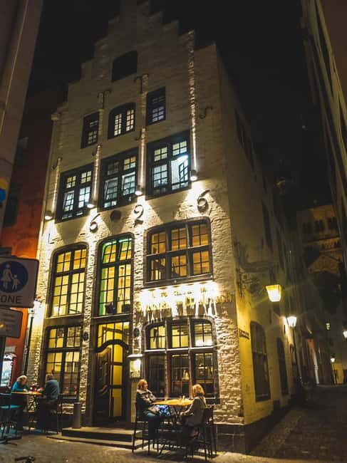 Cologne: The Dark Side of the Dom Tour - A Deep Dive into the Experience