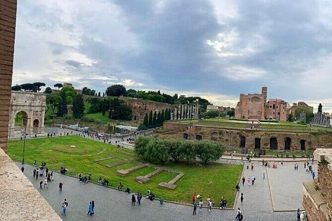 Colosseum & Ancient Rome Access with a Host - FAQs