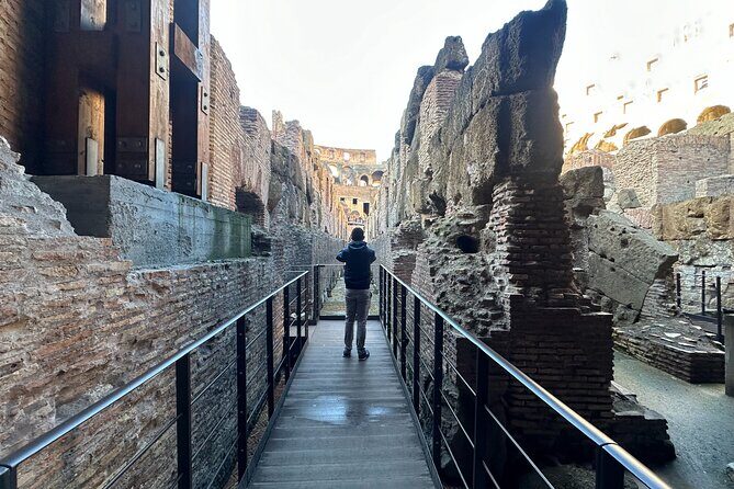Colosseum Arena Digital audio Guided tour & Forum palatine entry - Key Points
