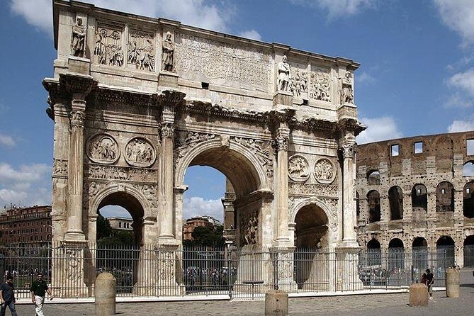 Colosseum Arena tour with Roman Forum and Cesar's Palace - The Itinerary Breakdown: What You Can Expect