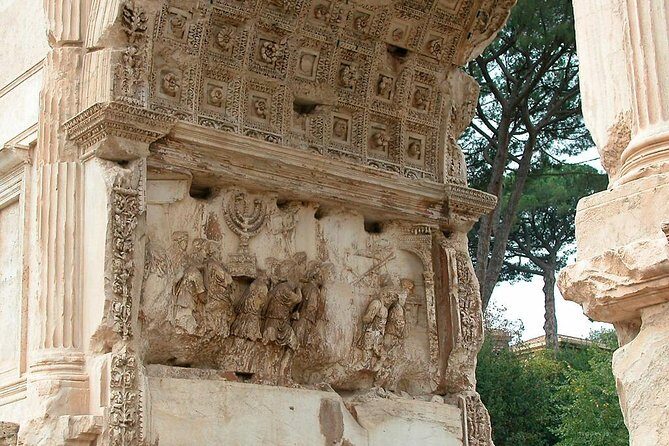 Colosseum Arena tour with Roman Forum and Cesar's Palace - FAQ