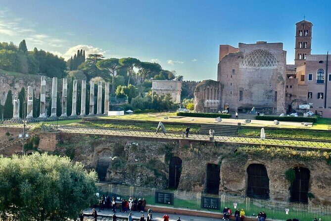 Colosseum Arena with Digital Audio & Forum, Palatine, Super Sites - Key Points