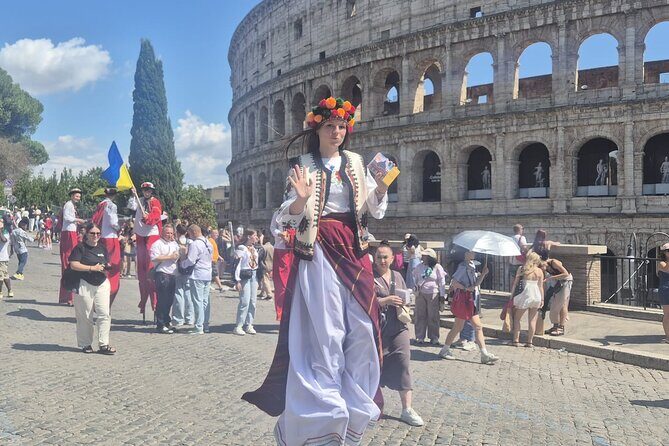 Colosseum Roman Forum and Palatine Hill small Tour - The Sum Up