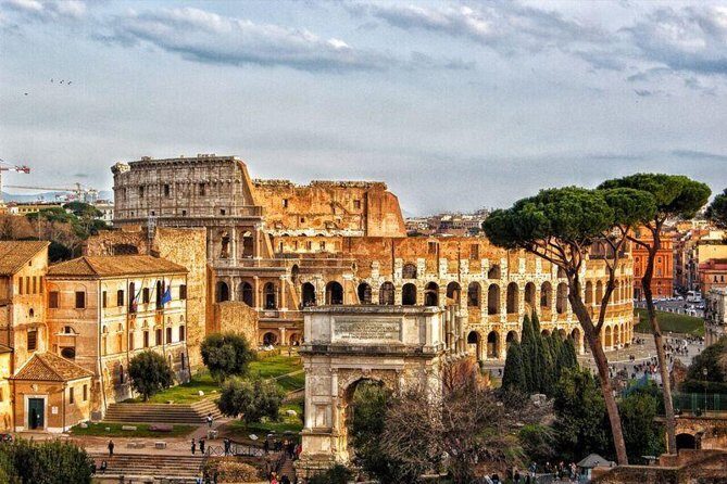 Colosseum, Roman Forum Guided Tour with Private Option - Who Should Consider This Tour?