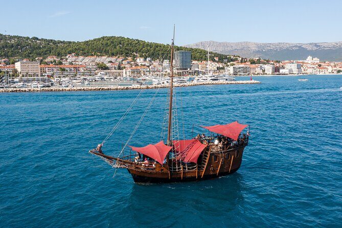Columbo's Pirate Ship "Santa Maria" - Split Panoramic & Sunset Tour - FAQ