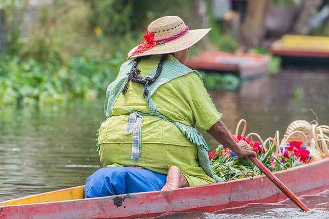 Combo 2 days. Day1: Mexico City Tour & Pyramids. Day2: Xochimilco & Frida Kahlo - Who Should Consider This Tour?