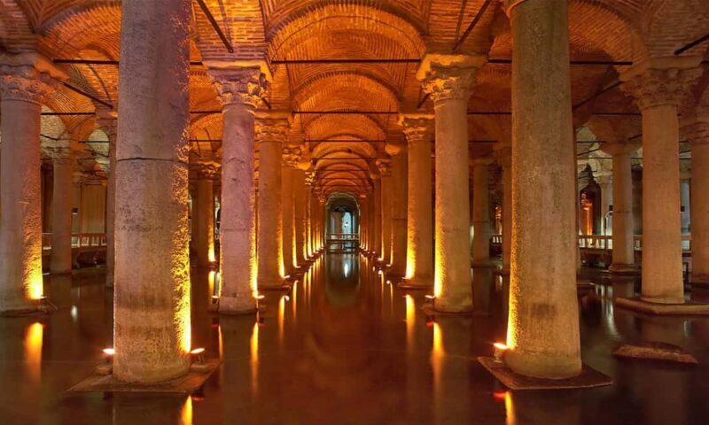 Combo: Hagia Sophia+Basilica Cistern Optional Topkapi Palace - The Experience Breakdown: What to Expect