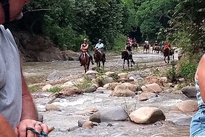 Combo Horse Back Riding and Zip Line in Vallarta - A Closer Look at the Experience