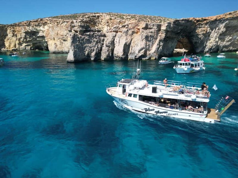 Comino Blue Lagoon & Crystal Lagoon - 3 Bay Cruise - Key Points