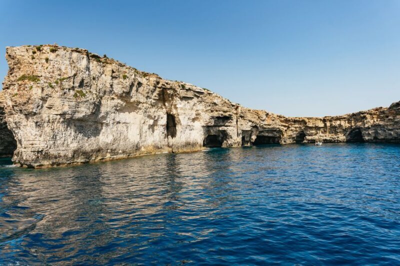 Comino: Blue Lagoon, Crystal Lagoon, and Seacaves Tour - FAQ