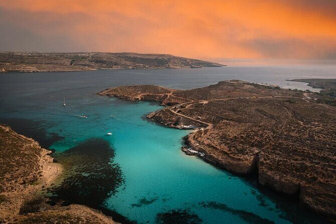 Comino, Blue Lagoon Sunset St Julian's - Key Points