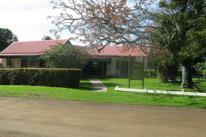 Commandants Dinner & Show - Key Points