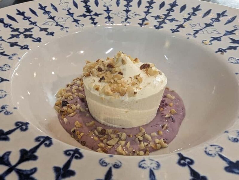 Communal dinner in an ancient Tuscan farmhouse - Practical Tips for Your Visit