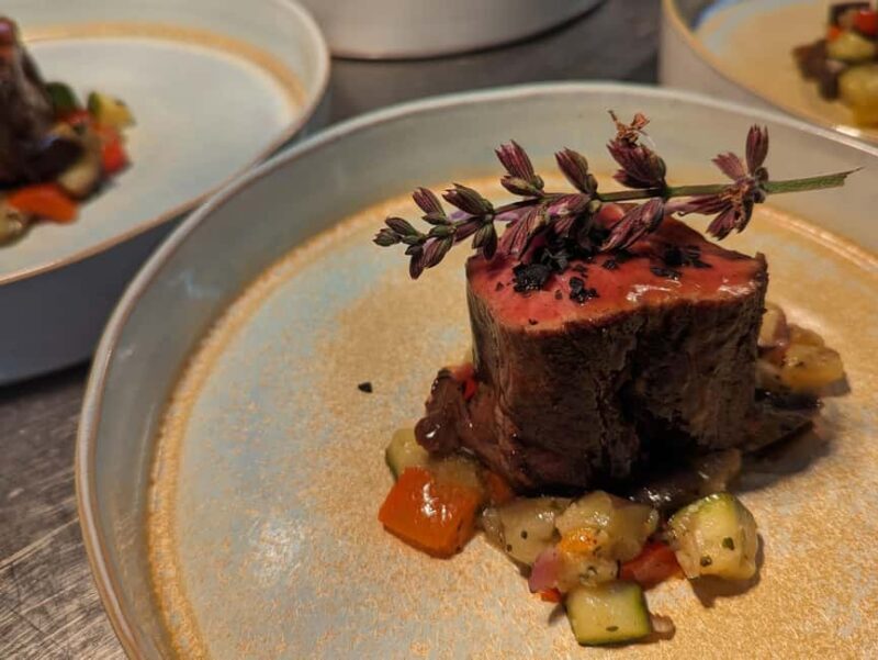 Communal dinner in an ancient Tuscan farmhouse - Who Should Consider This Experience?