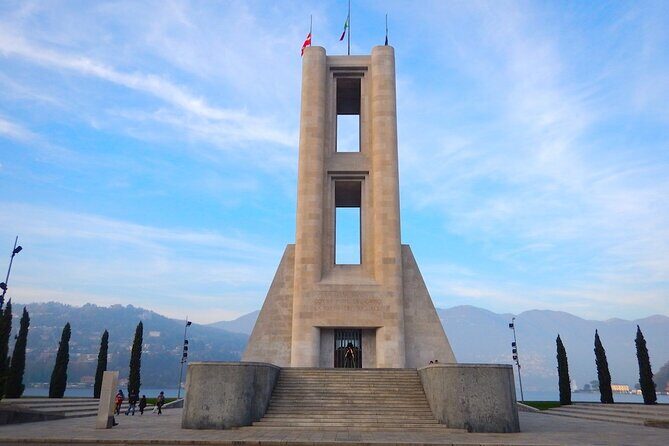 Como Dolce Vita Tour - by Ape Calesse to the city and the lake - Key Points