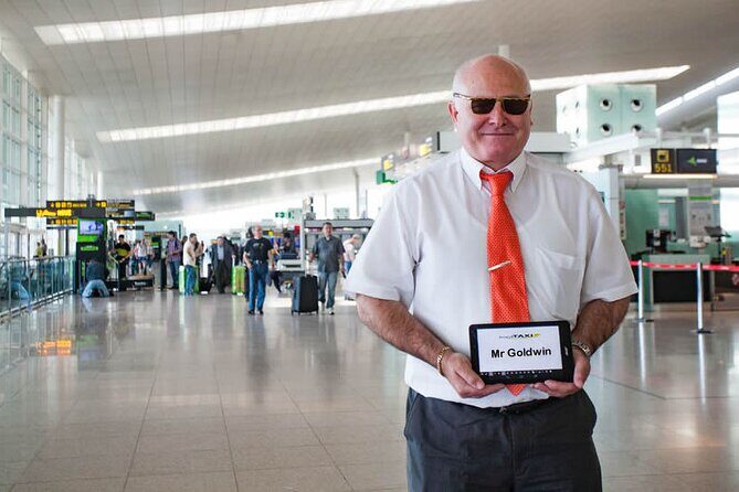 Como Private Transfer from Como city centre to Milan Malpensa Airport - The booking and cancellation process