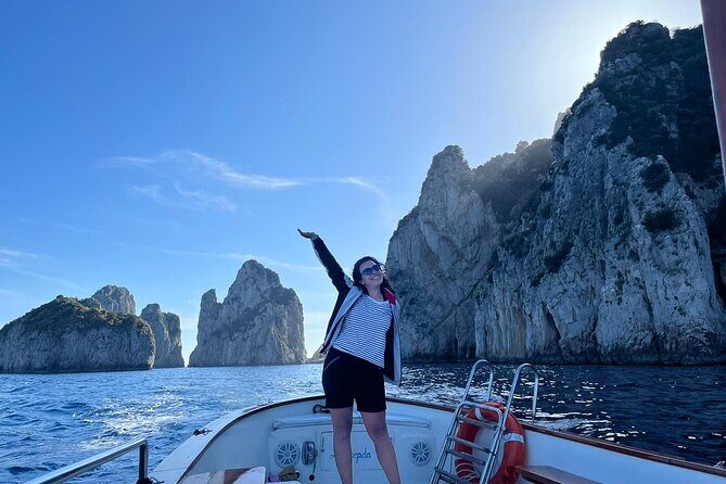 Complete Private Guided Two Hour Tour of the Coast of Capri - The Sum Up